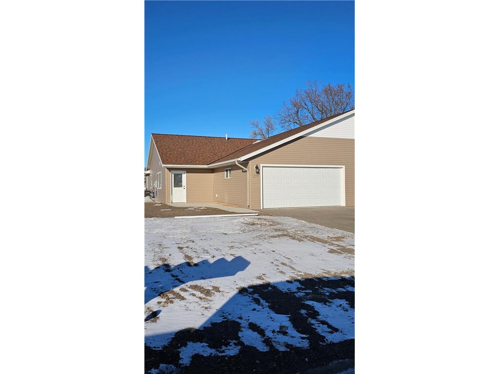 210 4th Avenue S, Raymond, MN, 56282 | MLS: 6652575 | Edina Realty