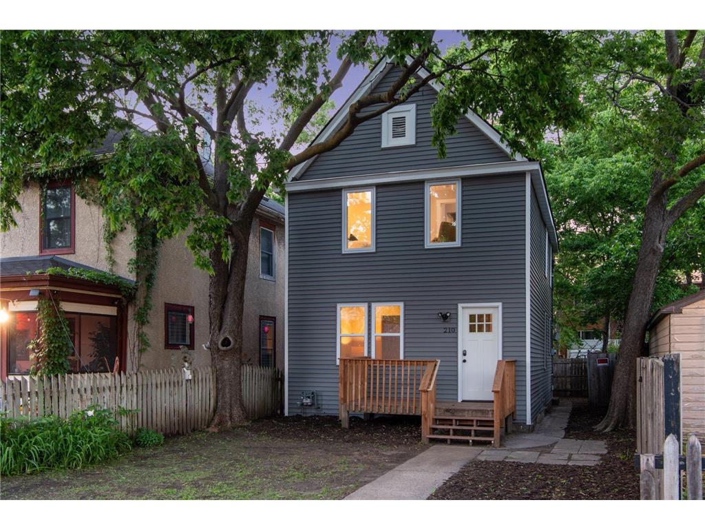 210 W 29th Street, Minneapolis, MN, 55408 | MLS: 6571501 | Edina Realty