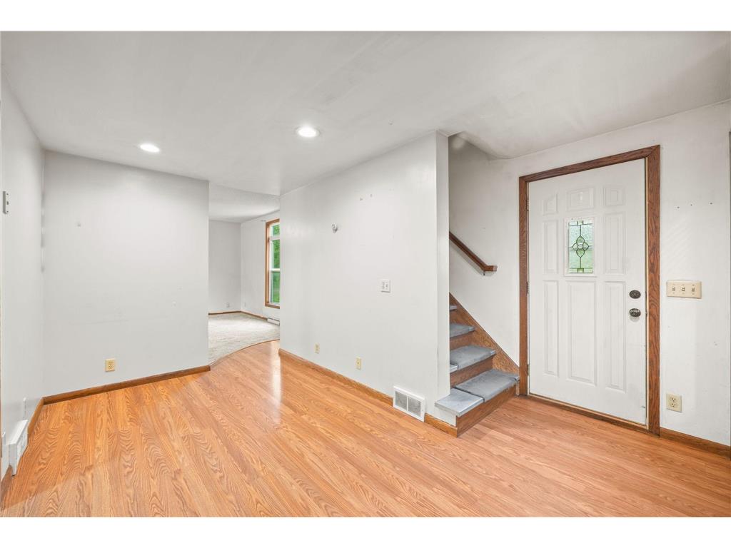 211 Bowman Street, Stewart, MN, 55385 | MLS: 6715051 | Edina Realty