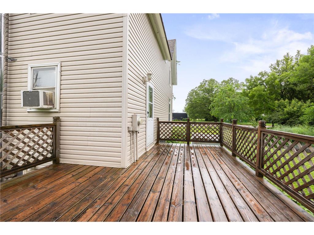 211 Bowman Street, Stewart, MN, 55385 | MLS: 6715051 | Edina Realty