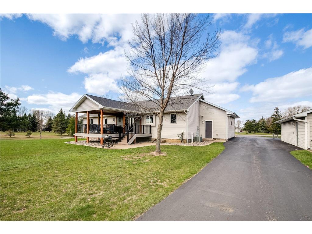2110 116th Street NE, Monticello, MN, 55362 | MLS: 6521847 | Edina Realty