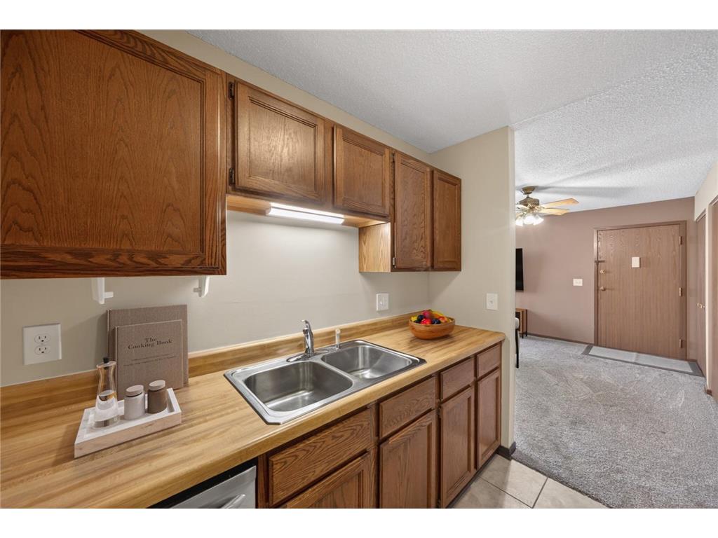2114 Valleyhigh Drive NW #B104, Rochester, MN, 55901 | MLS: 7003061 ...