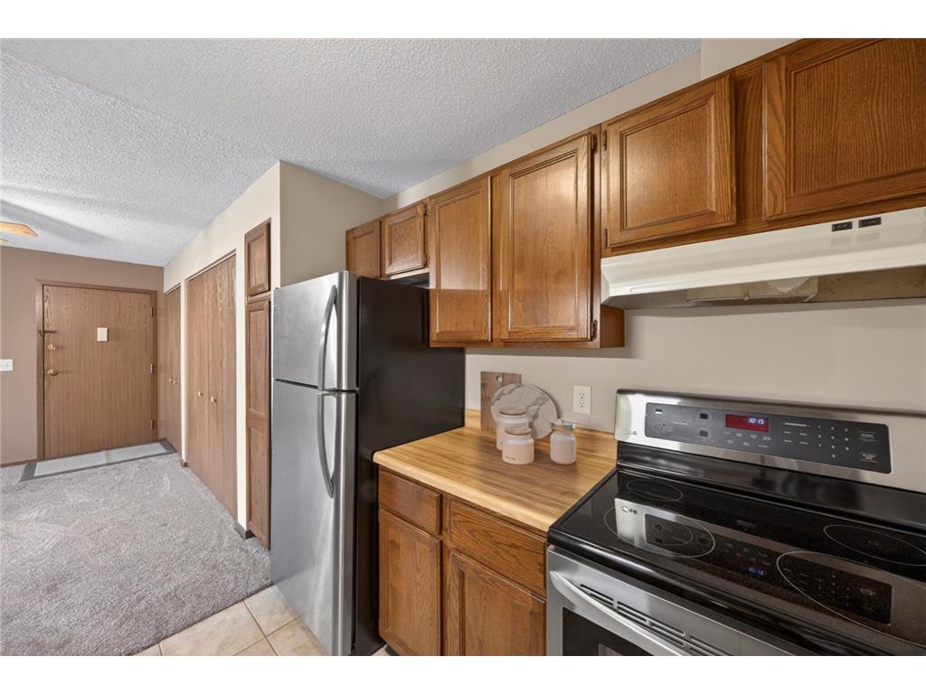2114 Valleyhigh Drive NW #B104, Rochester, MN, 55901 | MLS: 7003061 ...