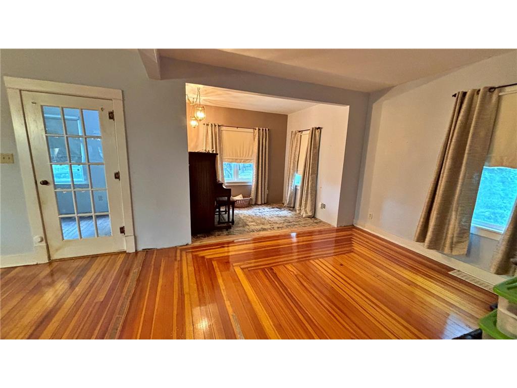 212 2nd Street S, Waterville, MN, 56096 | MLS: 6785723 | Edina Realty