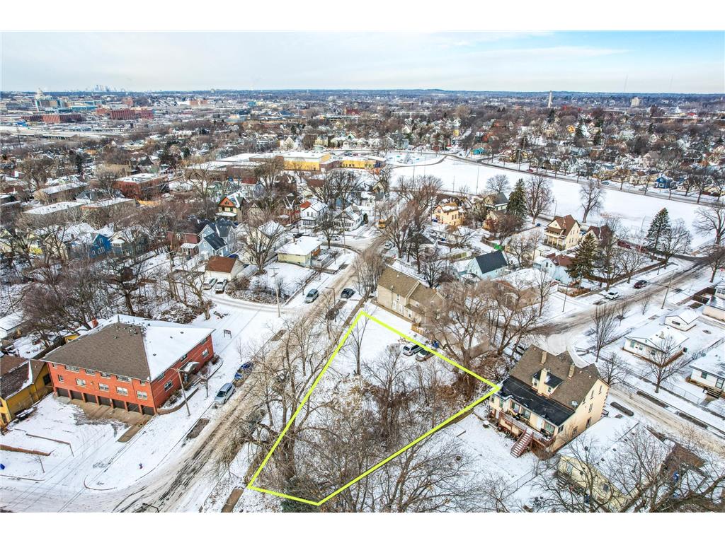 212 Maple Street, Saint Paul, MN, 55106 | MLS: 6774513 | Edina Realty