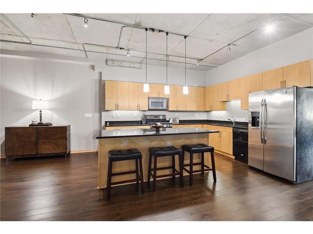 212 N 1st Street #501, Minneapolis, MN, 55401 | MLS: 6477573 | Edina Realty
