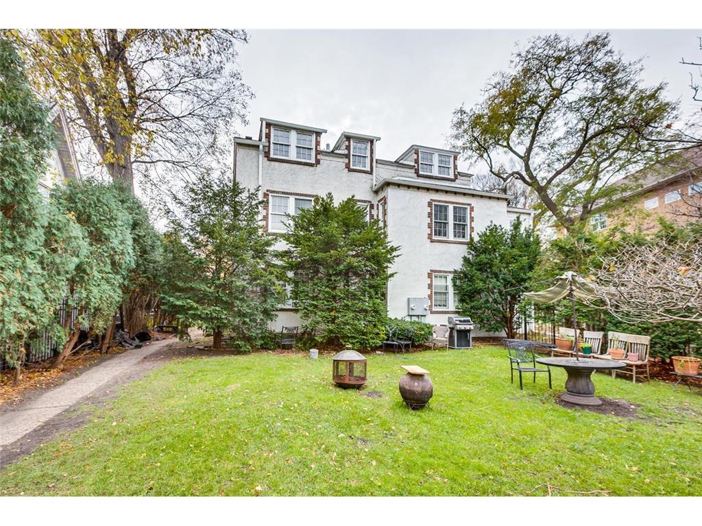 212 Ridgewood Avenue, Minneapolis, MN, 55403 | MLS: 6461134 | Edina Realty