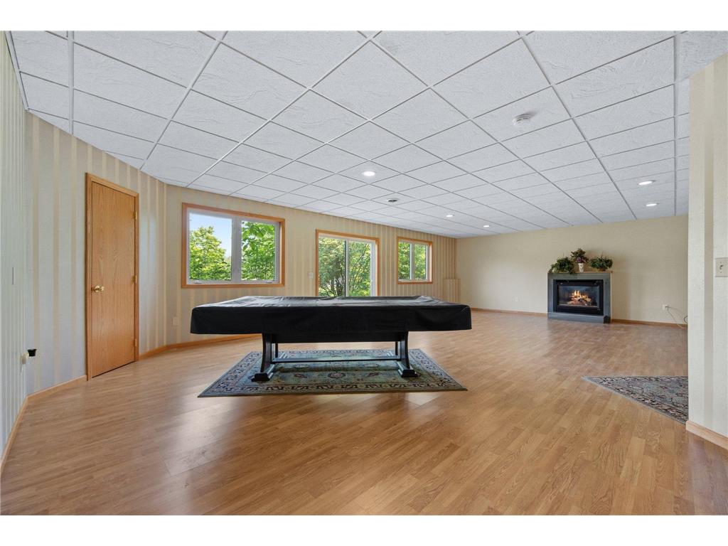 21233 Pierce Street NE, East Bethel, MN, 55011 | MLS: 6736375 | Edina ...