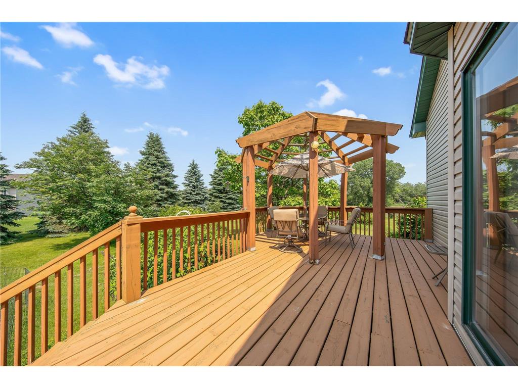 21233 Pierce Street NE, East Bethel, MN, 55011 | MLS: 6736375 | Edina ...