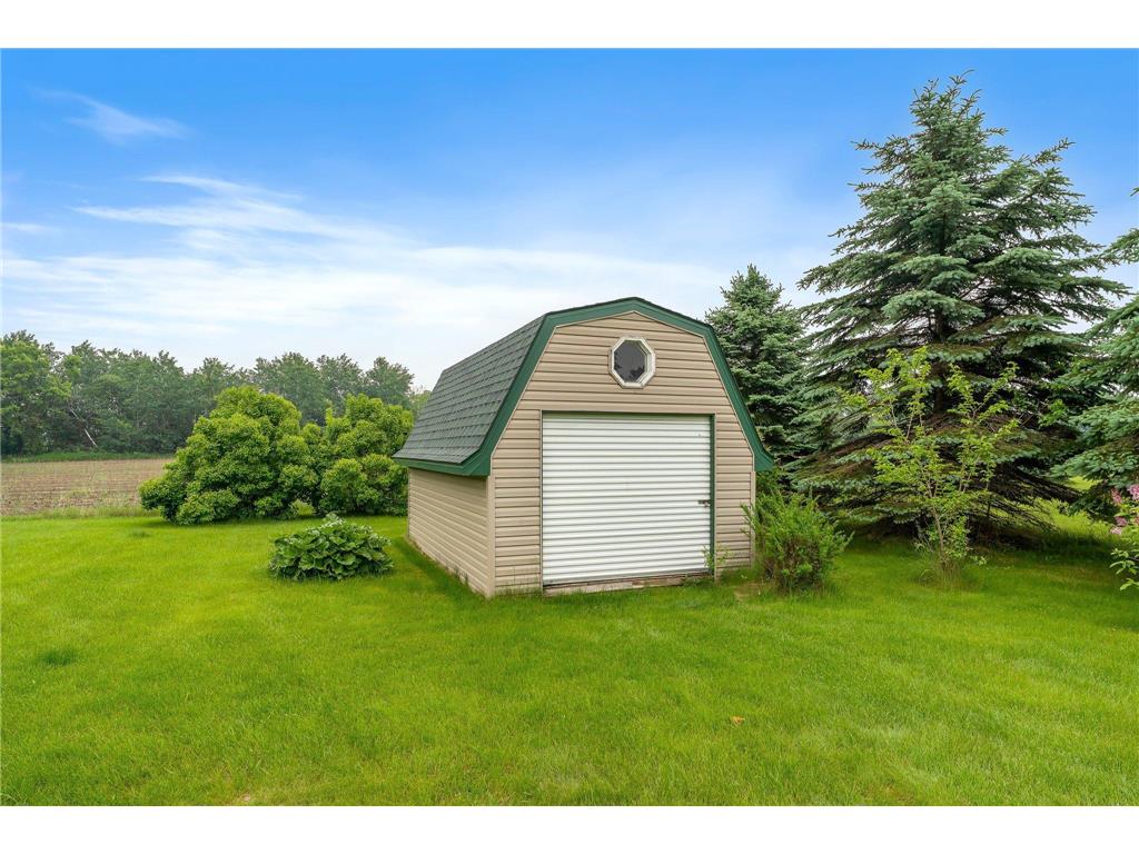 21233 Pierce Street NE, East Bethel, MN, 55011 | MLS: 6736375 | Edina ...