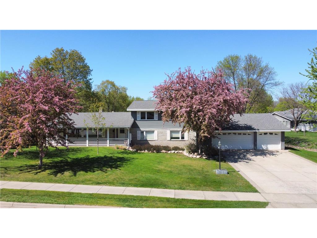 213 2nd Street N, Cold Spring, MN, 56320 | MLS: 6688196 | Edina Realty