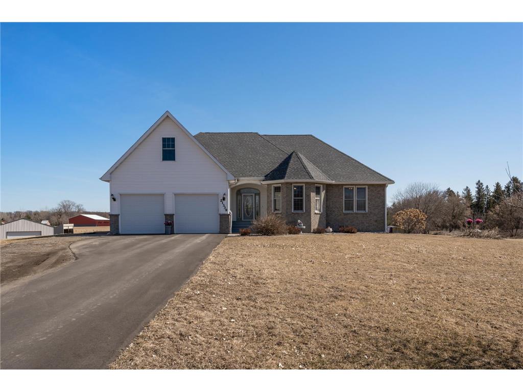21339 Basalt Street NW, Nowthen, MN, 55330 | MLS: 6681315 | Edina Realty