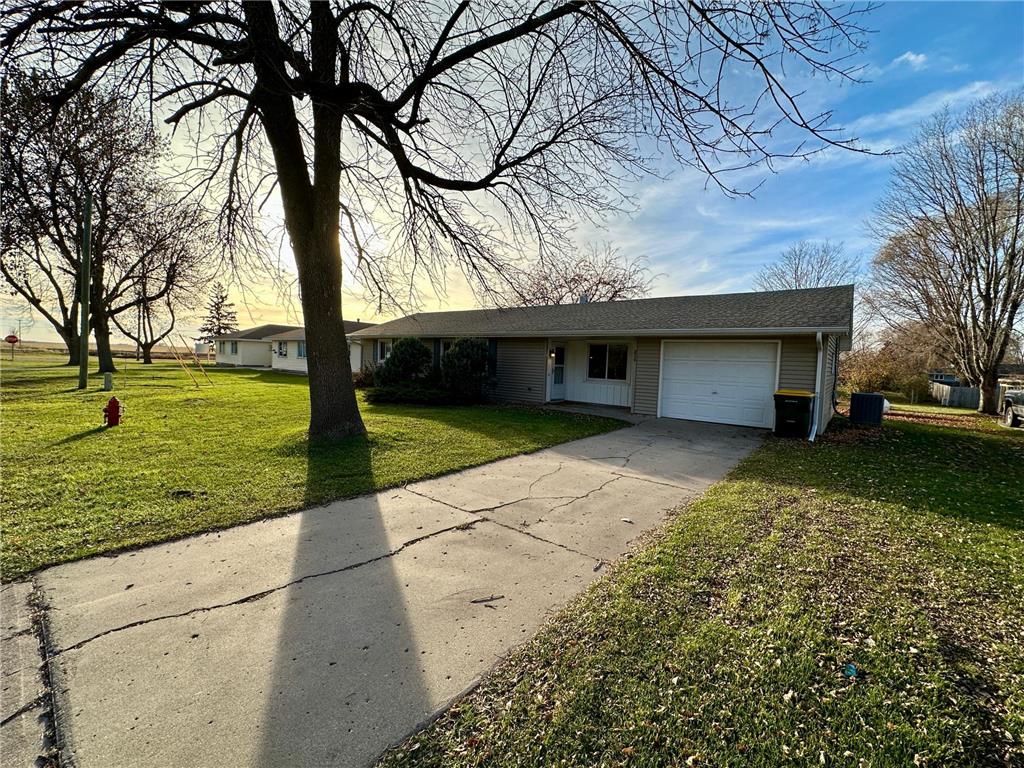 214 NW 3rd Street, Pennock, MN, 56279 | MLS: 6459953 | Edina Realty