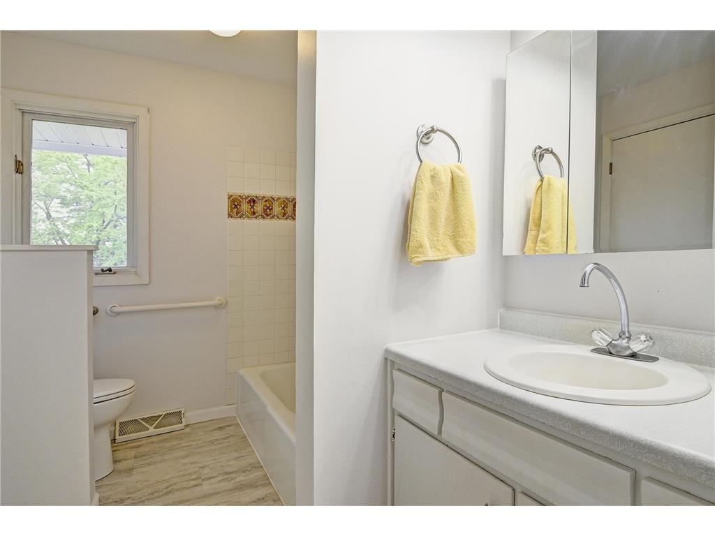 21414 Tulip Street NW, Oak Grove, MN, 55303 | MLS: 6684082 | Edina Realty