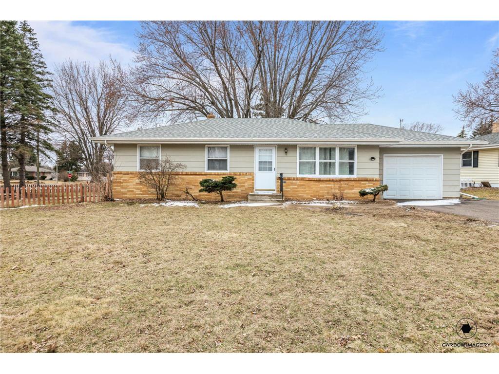 2148 Mapleview Avenue, Maplewood, MN, 55109 | MLS: 6694828 | Edina Realty