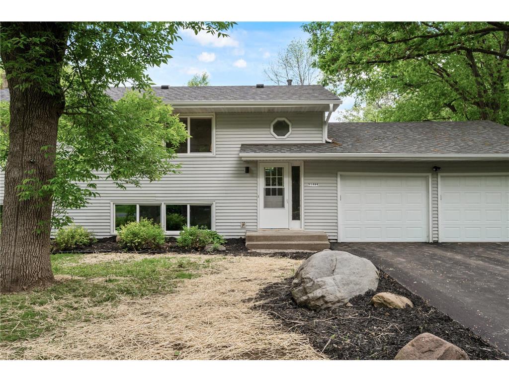 21485 Inwood Avenue N, Forest Lake, MN, 55025 | MLS: 6712770 | Edina Realty