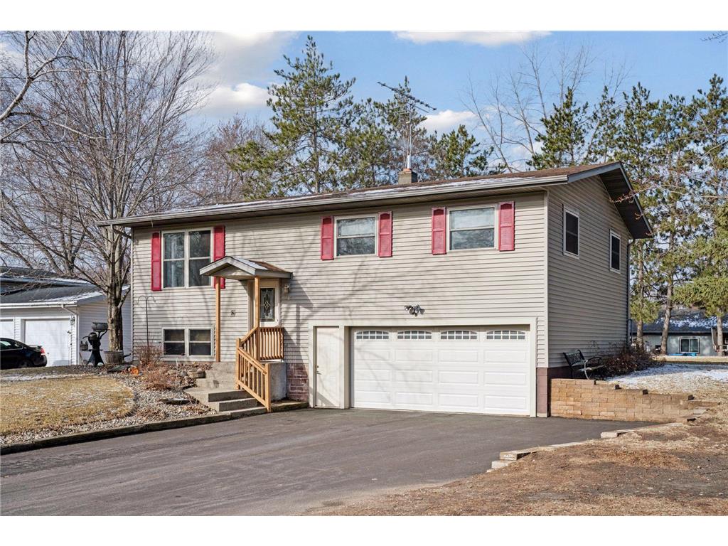 215 9th Avenue N, Cold Spring, MN, 56320 | MLS: 6688771 | Edina Realty