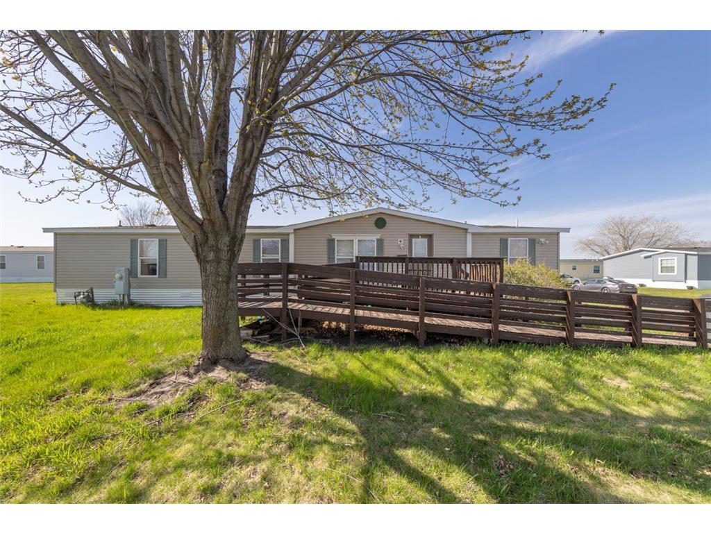 2153 Elaine Lane, North Mankato, MN, 56003 | MLS: 6540635 | Edina Realty