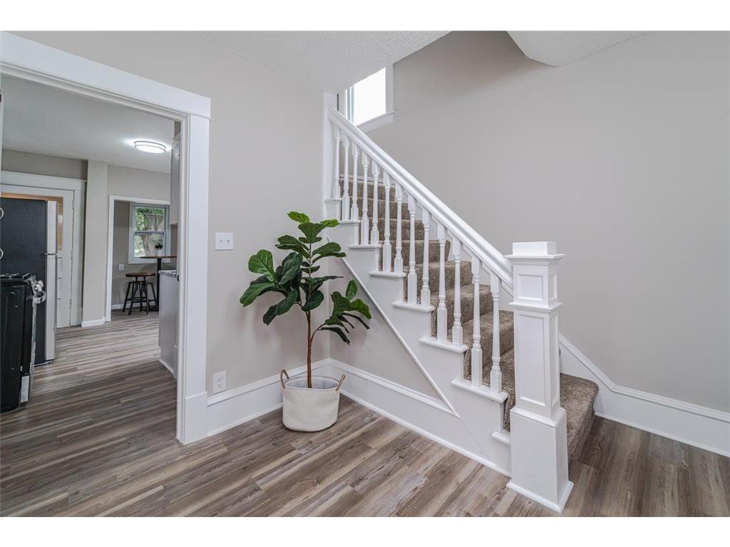 2156 Saint Anthony Avenue, Saint Paul, MN, 55104 | MLS: 6751832 | Edina ...