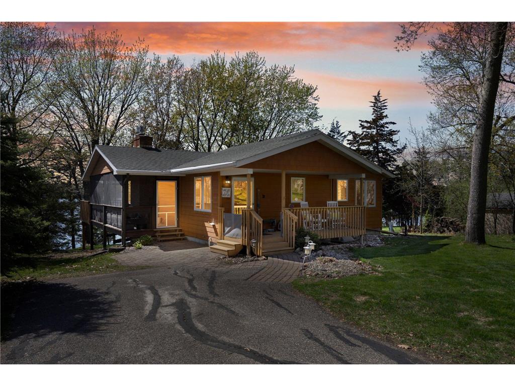 21589 586th Avenue, Litchfield, MN, 55355 | MLS: 6714501 | Edina Realty