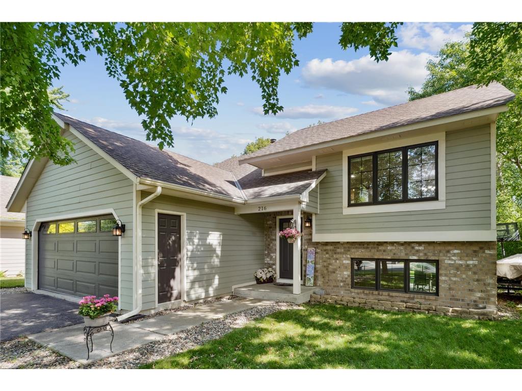 216 Wildhurst Road, Waconia, MN, 55387 | MLS: 6711120 | Edina Realty