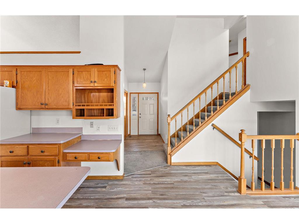 2161 Heron Avenue N, Oakdale, MN, 55128 | MLS: 7003824 | Edina Realty