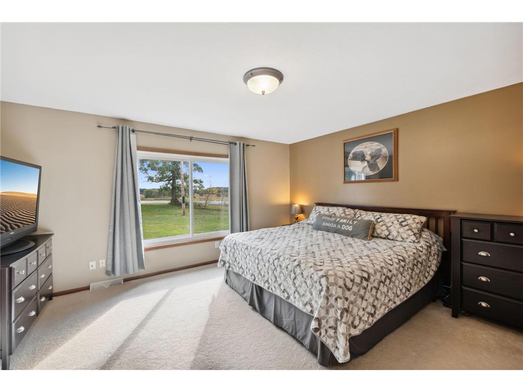 2197 120th Avenue, Saint Croix Falls, WI, 54024 | MLS: 6488490 | Edina ...