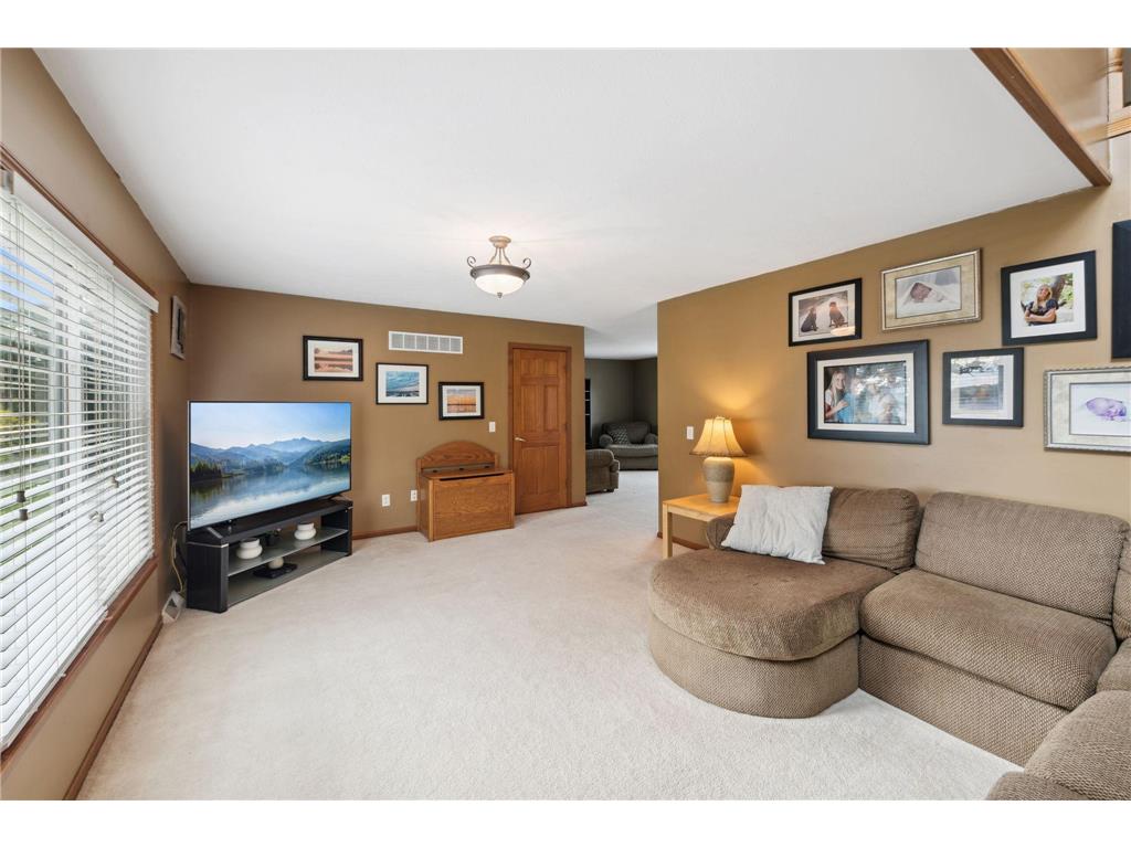 2197 120th Avenue, Saint Croix Falls, WI, 54024 | MLS: 6488490 | Edina ...