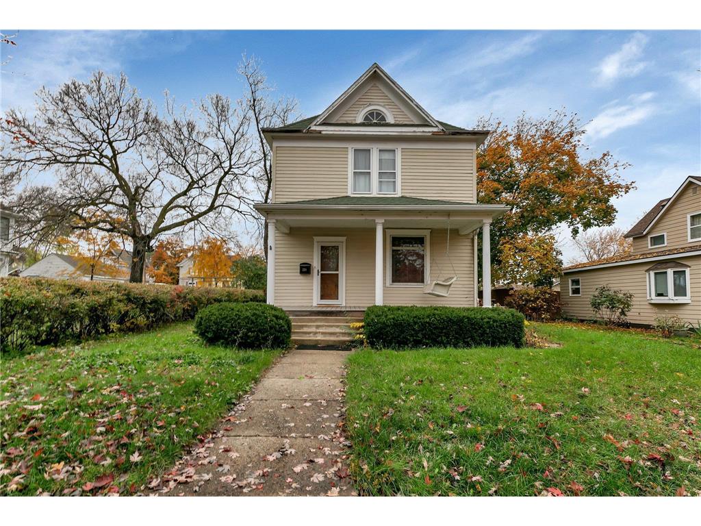 220 10th Avenue, Granite Falls, MN, 56241 | MLS: 6700469 | Edina Realty