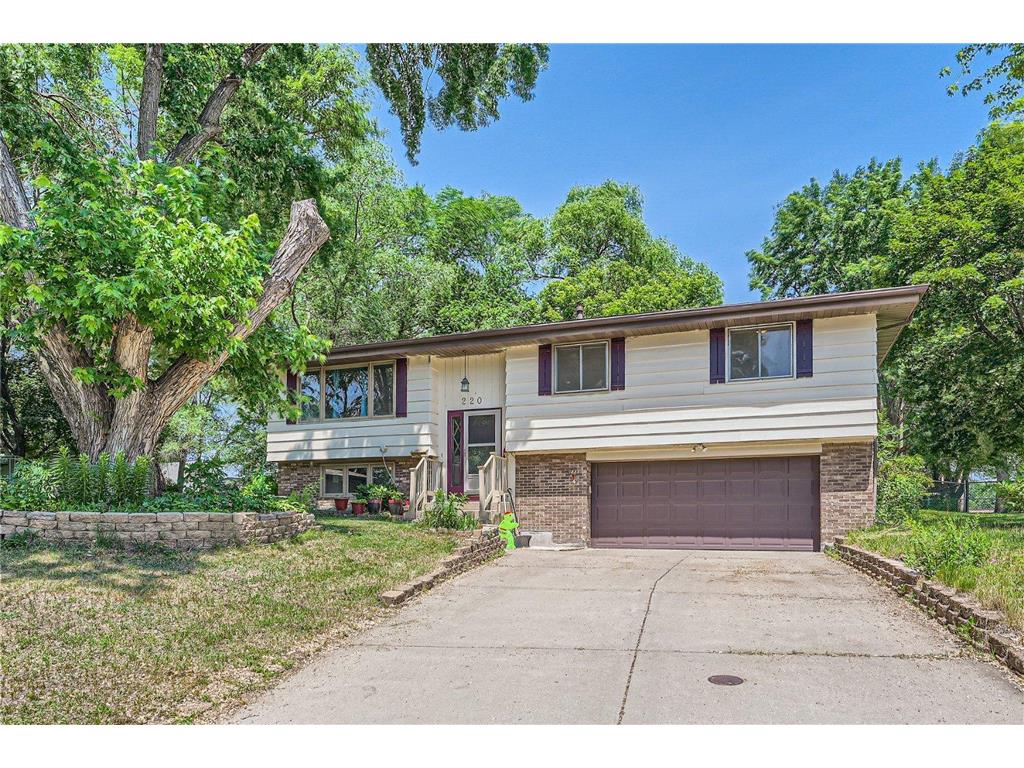 220 W 93rd Street, Bloomington, MN, 55420 | MLS: 6392666 | Edina Realty