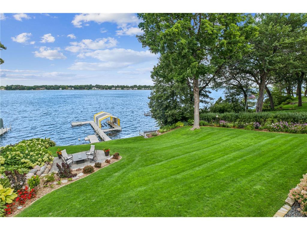 220 W Lake Street, Excelsior, MN, 55331 | MLS: 6689838 | Edina Realty