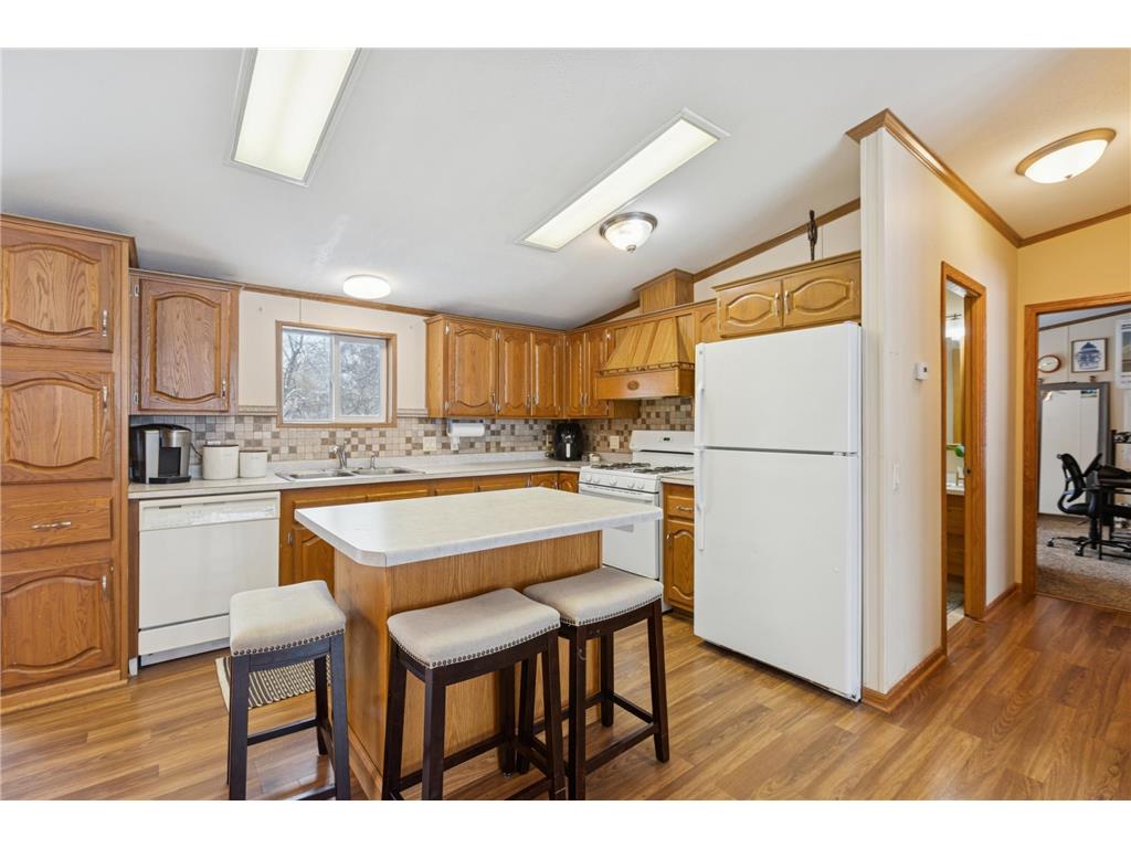 2207 Robin Lane, Buffalo, MN, 55313 | MLS: 6826200 | Edina Realty
