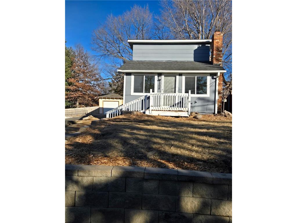2208 Fairview Lane, Mound, MN, 55364 | MLS: 6677329 | Edina Realty