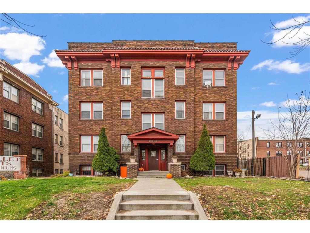 2218 Nicollet Avenue #22, Minneapolis, MN, 55404 | MLS: 6488786 | Edina ...