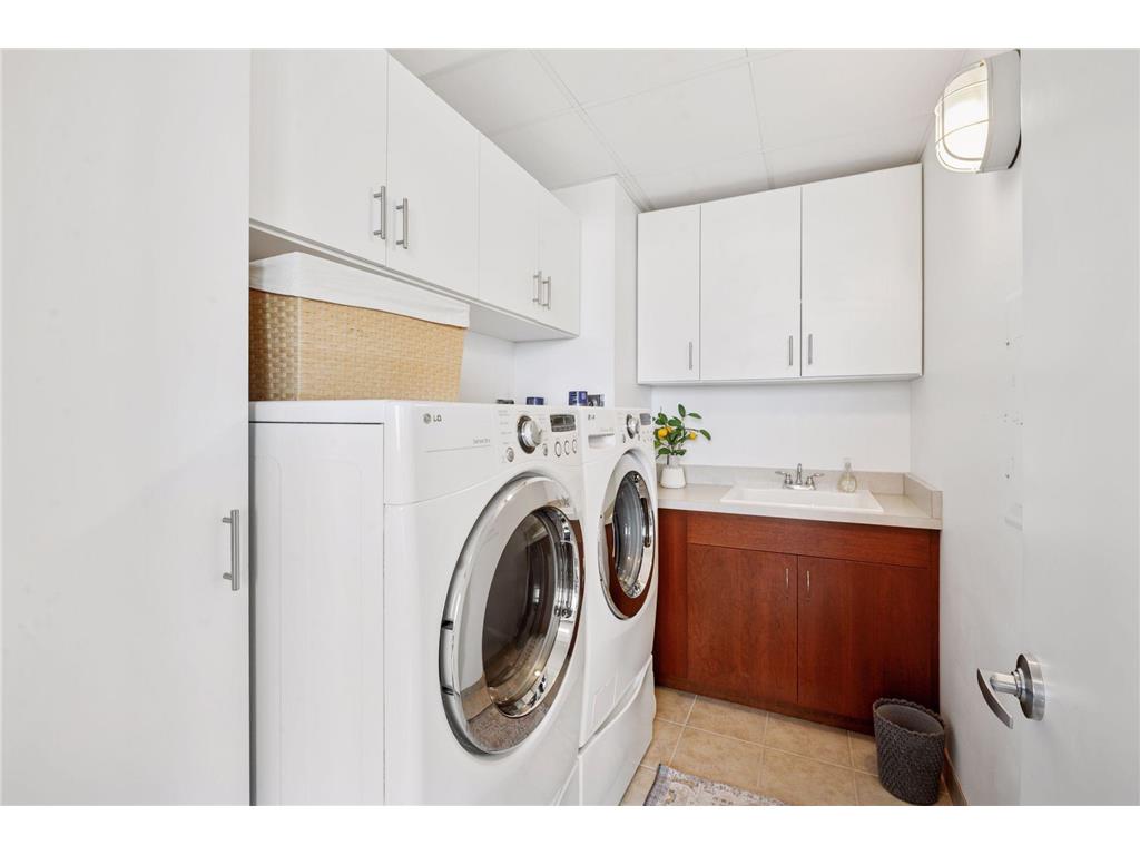 222 2nd Street SE #1503, Minneapolis, MN, 55414 | MLS: 6737917 | Edina ...