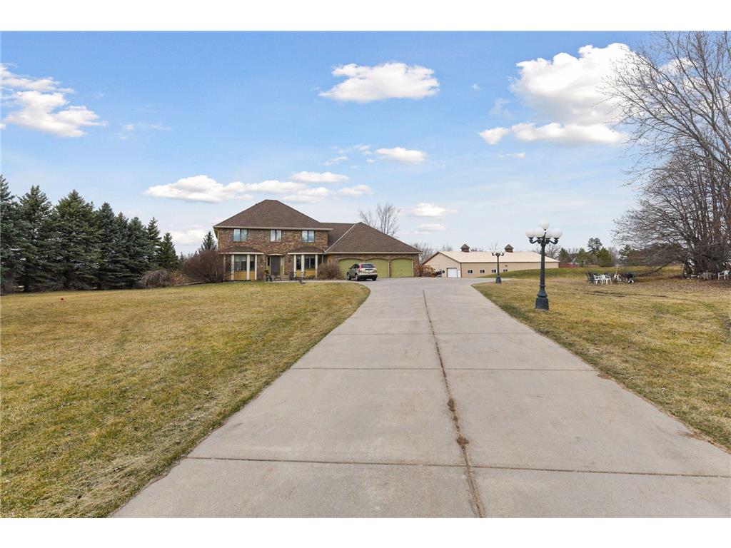 222 Medina Road, Medina, MN, 55391 | MLS: 6342792 | Edina Realty