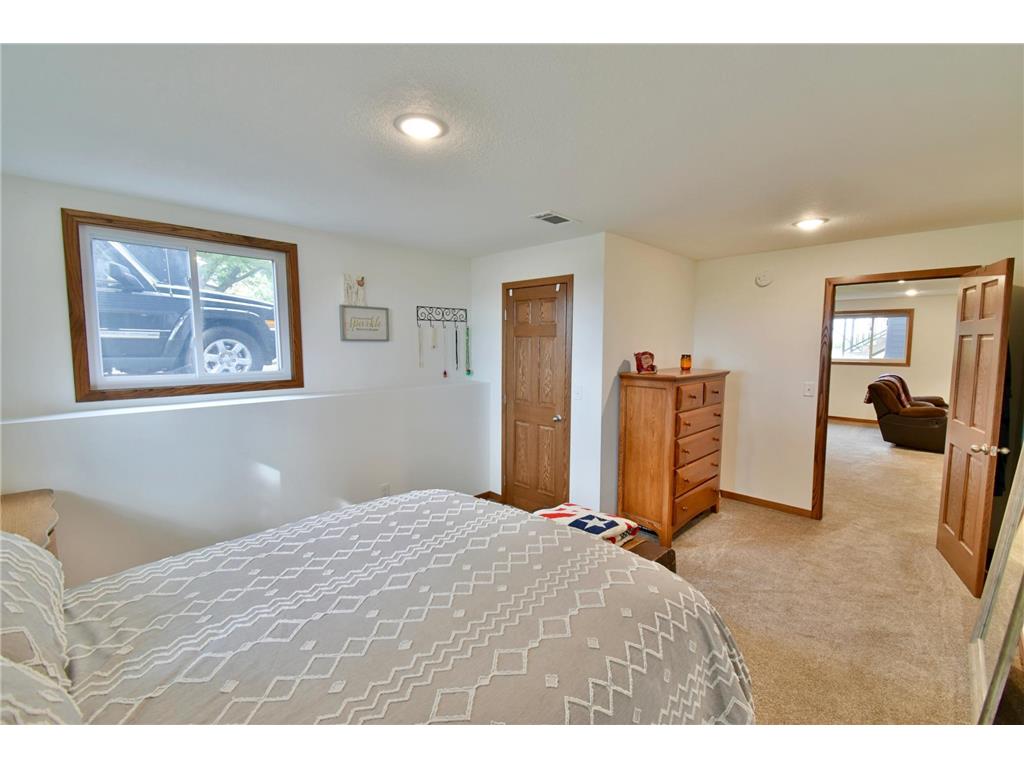 22298 State Highway 15, Saint Augusta, MN, 56301 | MLS: 6795824 | Edina ...