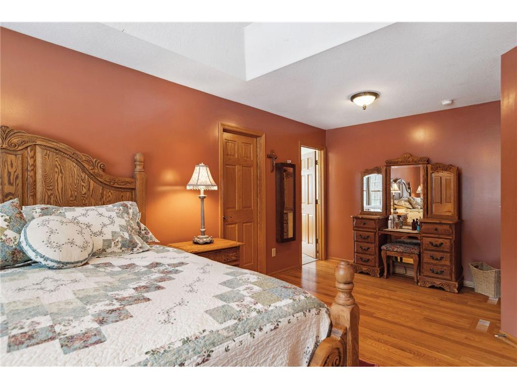 2230 Briarwood Lane NE, East Bethel, MN, 55011 | MLS: 6670561 | Edina ...