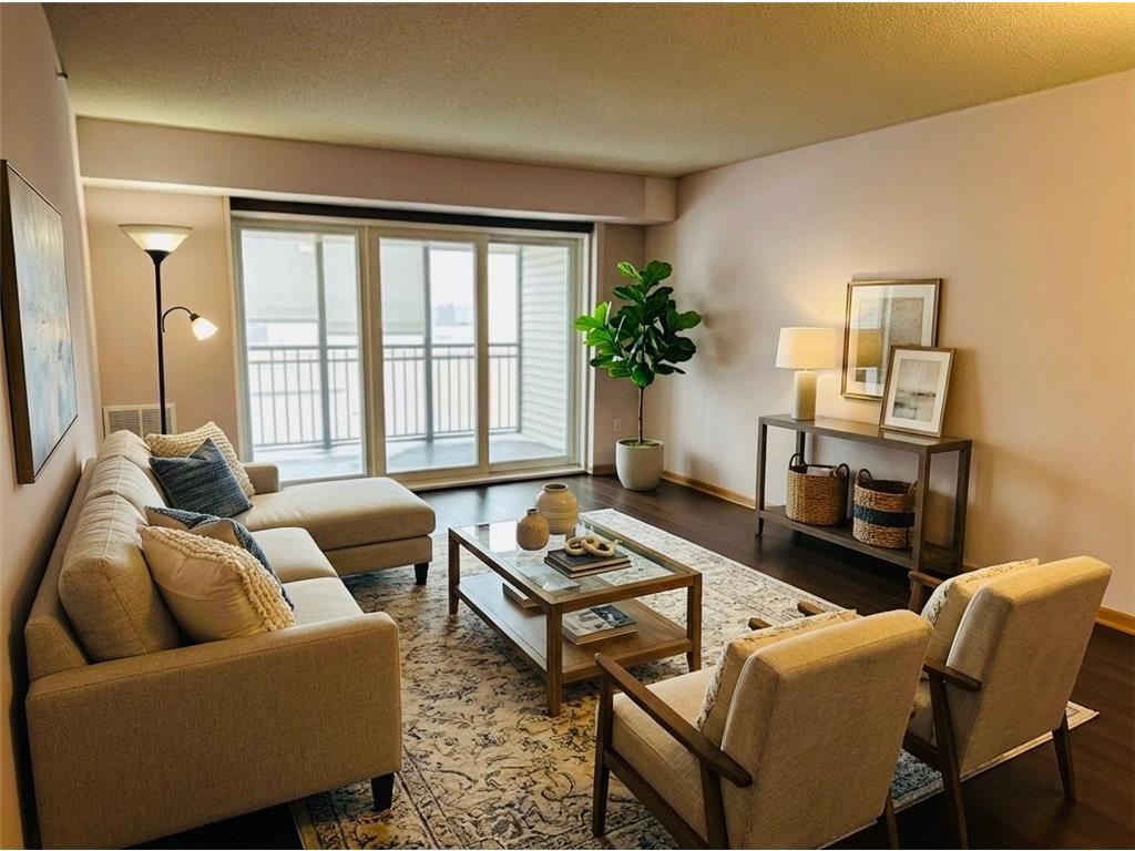2231 Penn Place #322, North Saint Paul, MN, 55109 | MLS: 7003035 ...