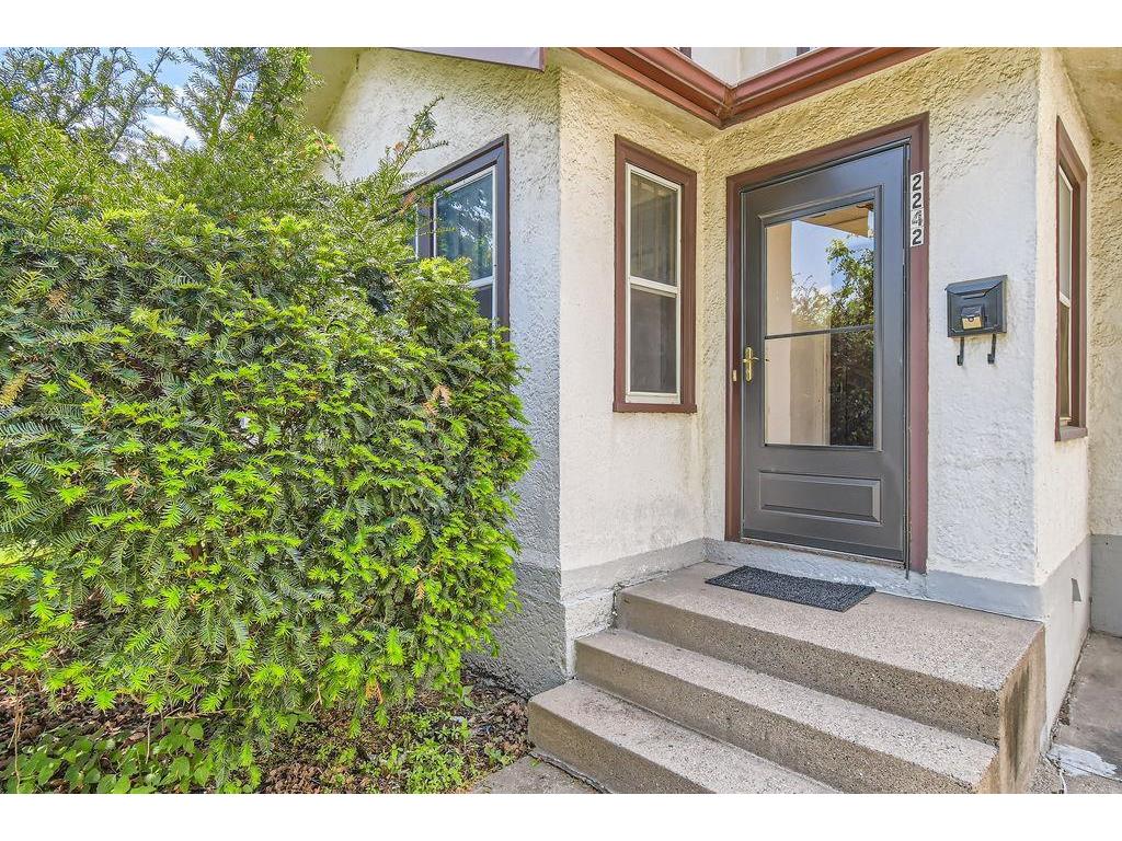 2242 Pierce Street NE, Minneapolis, MN, 55418 | MLS: 6484764 | Edina Realty