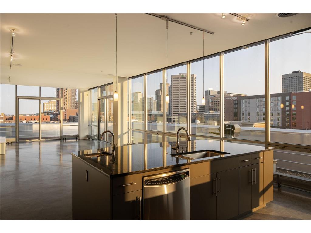225 9th Street E #602, Saint Paul, MN, 55101 | MLS: 6452712 | Edina Realty