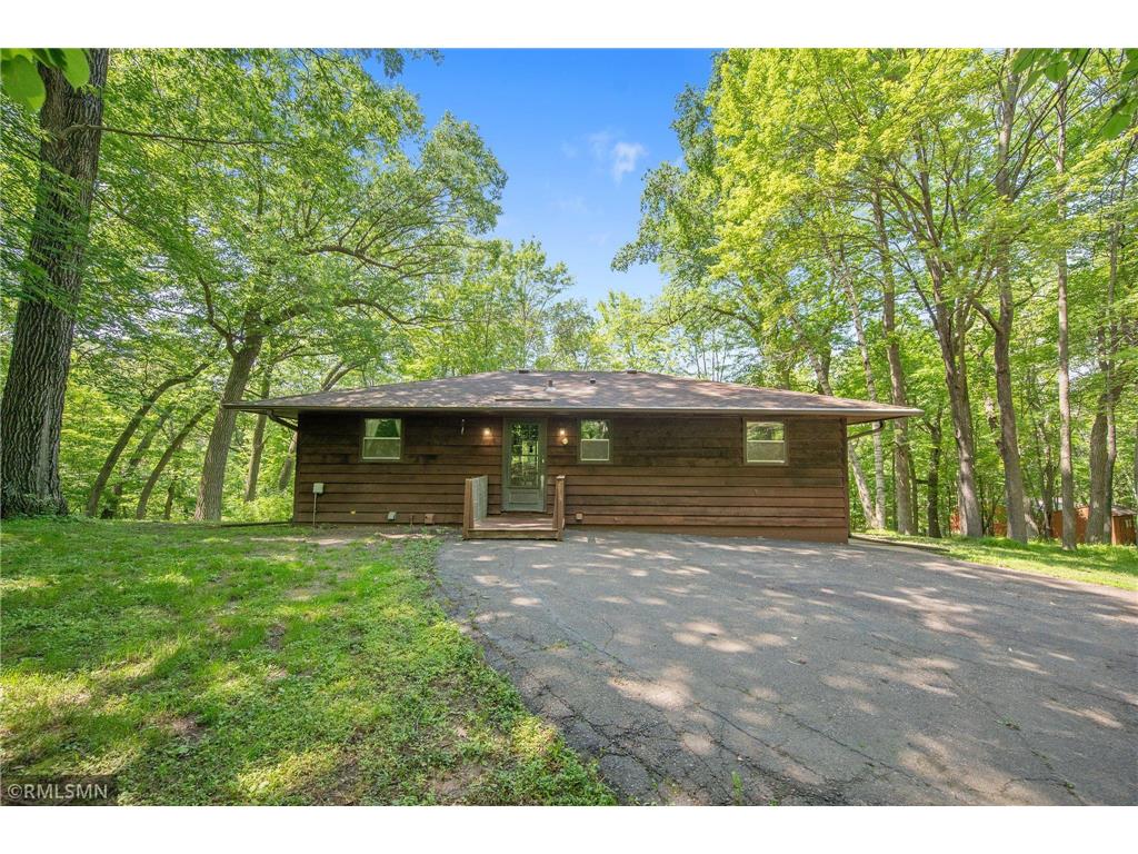 22633 Jeffrey Avenue N, Forest Lake, MN, 55025 | MLS: 6741716 | Edina ...