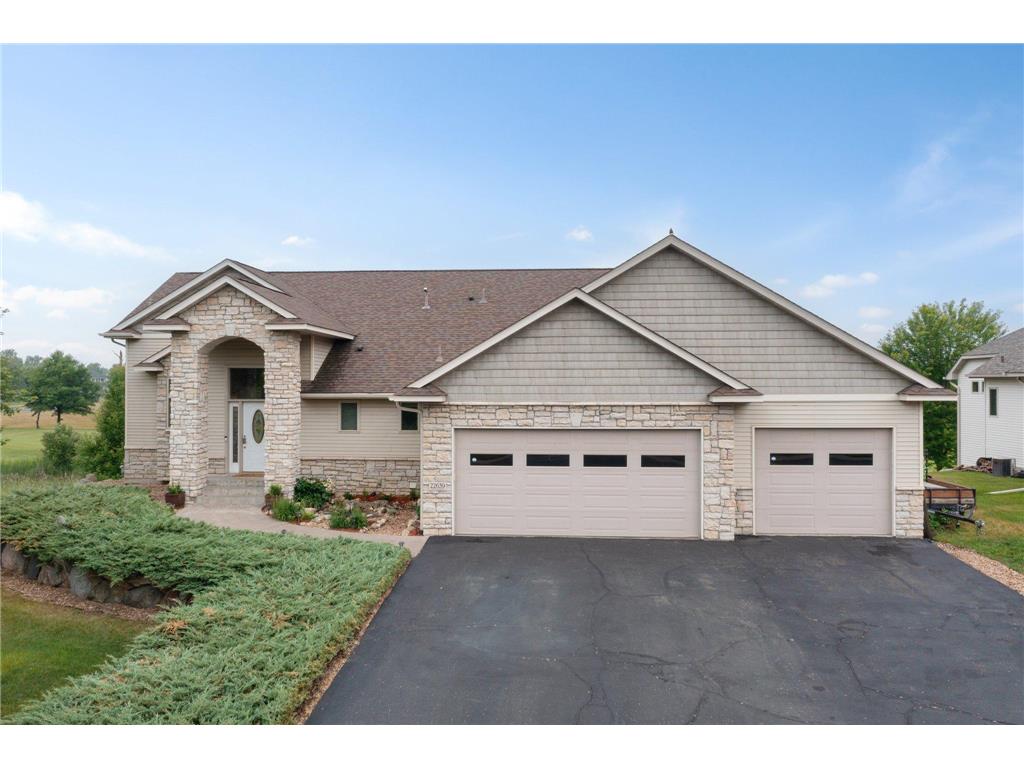 22639 Zion Parkway NW, Bethel, MN, 55005 | MLS: 6391947 | Edina Realty