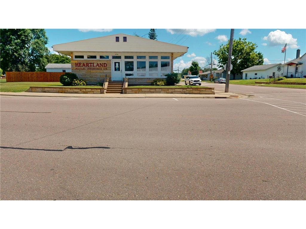 22766 S Main Street, Ettrick, WI, 54627 | MLS: 6749749 | Edina Realty