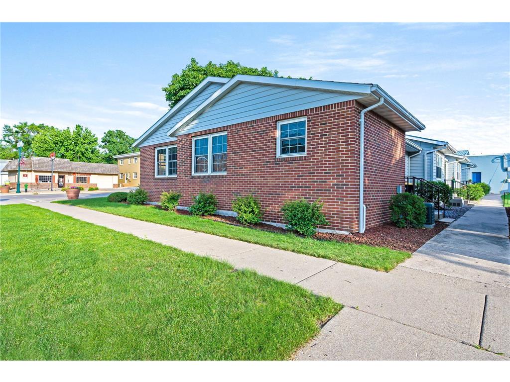 229 N Main Street, Blue Earth, MN, 56013 | MLS: 6559064 | Edina Realty