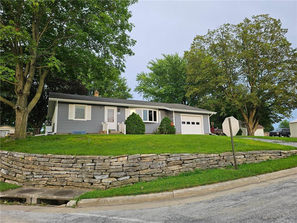 230 3rd Avenue NE, Spring Grove, MN, 55974 | MLS: 6568439 | Edina Realty