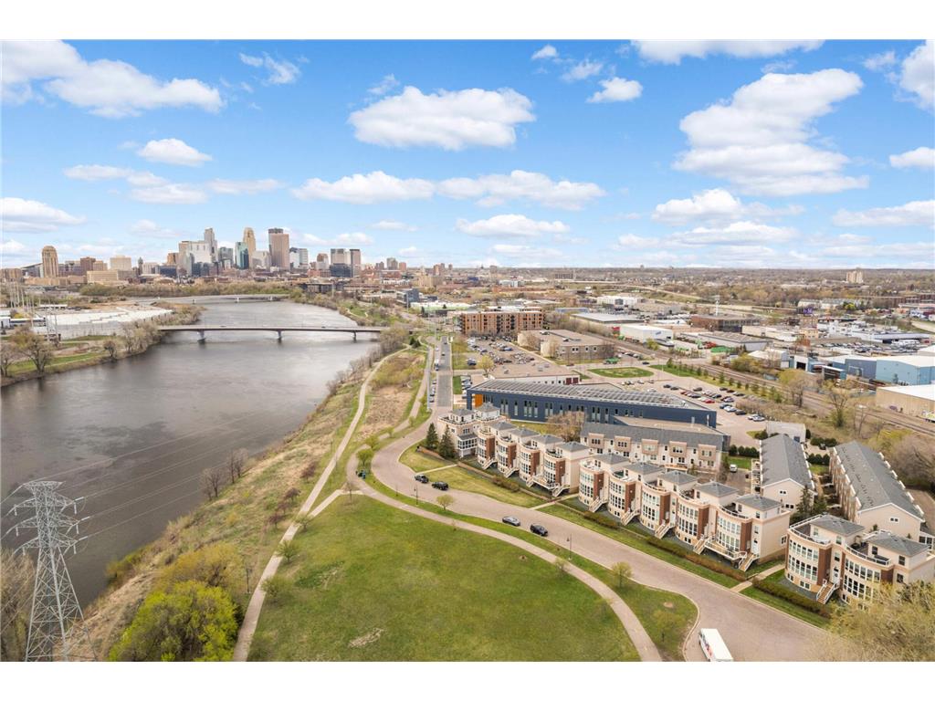 2311 River Pointe Circle, Minneapolis, MN, 55411 | MLS: 6701121 | Edina ...