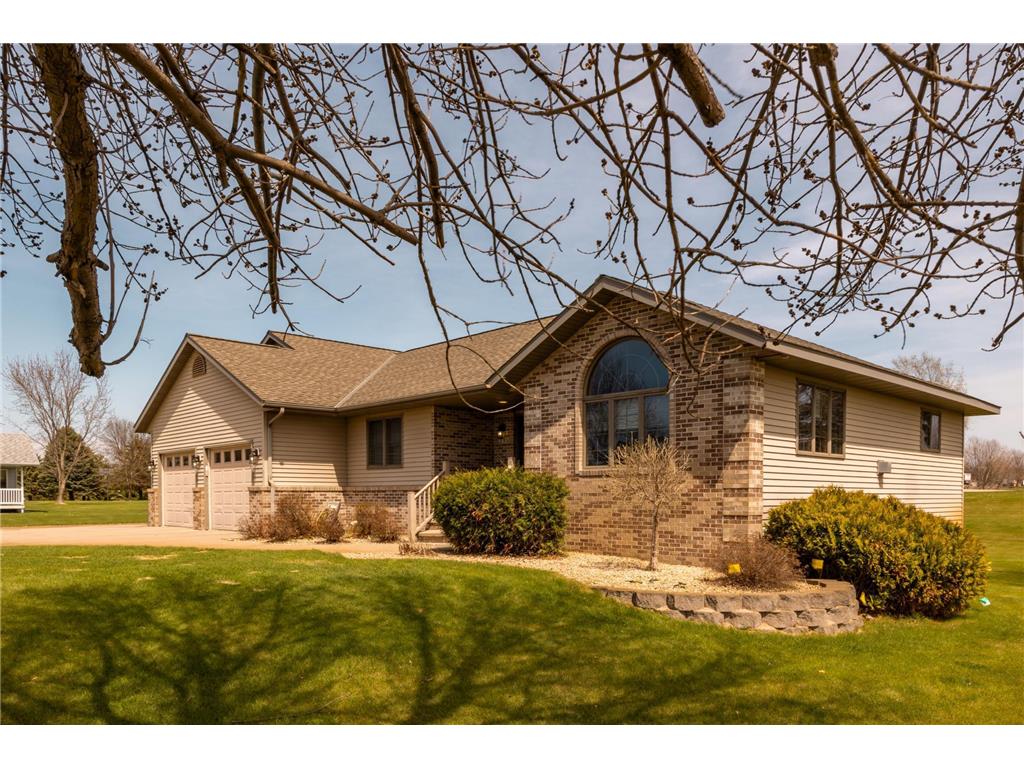 235 Morning View Road, Sauk Centre, MN, 56378 | MLS: 6709765 | Edina Realty