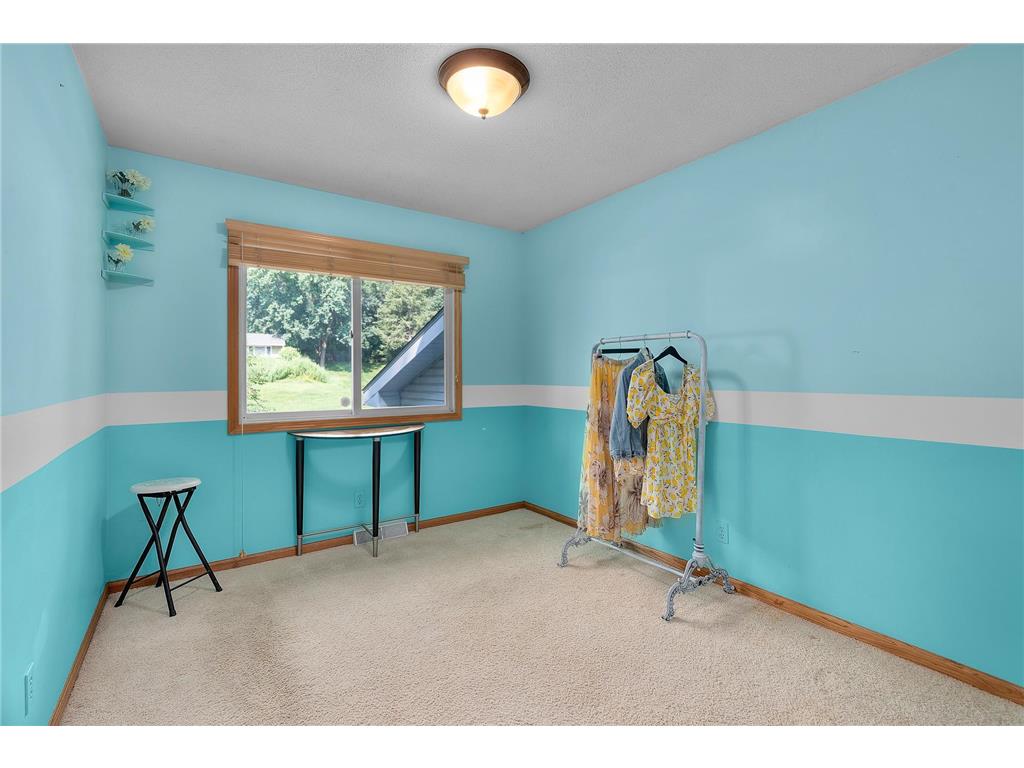 235 Quehl Avenue N, Lakeland, MN, 55043 | MLS: 7003961 | Edina Realty