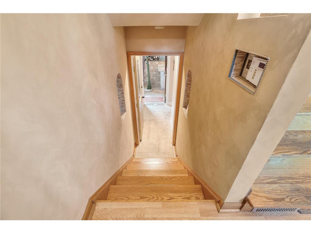 235 Quehl Avenue N, Lakeland, MN, 55043 | MLS: 7003961 | Edina Realty